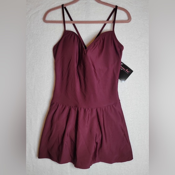 Shape FX | Swim | Nwt Shape Fx One Piece Swimsuit With Skirt Corset ...